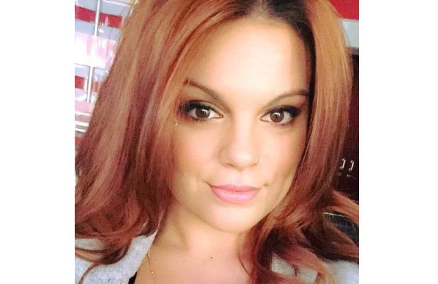 Holofote | Fanny reza em Fátima