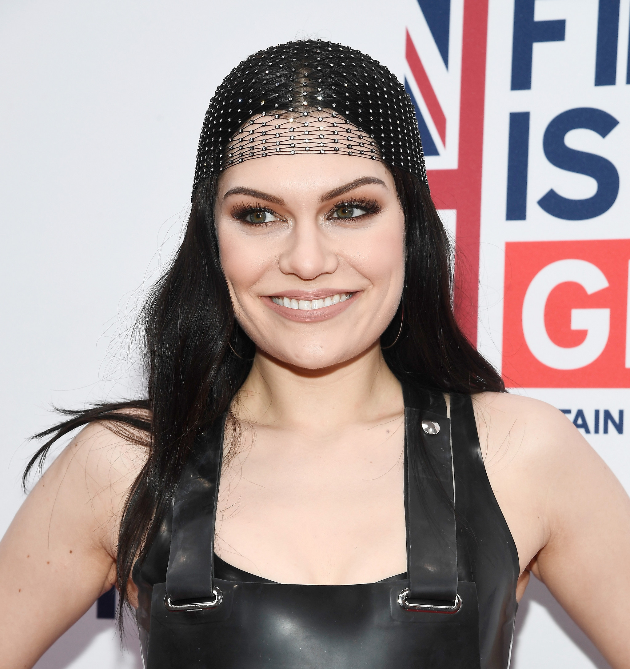 Holofote | Jessie J arrasa em biquíni