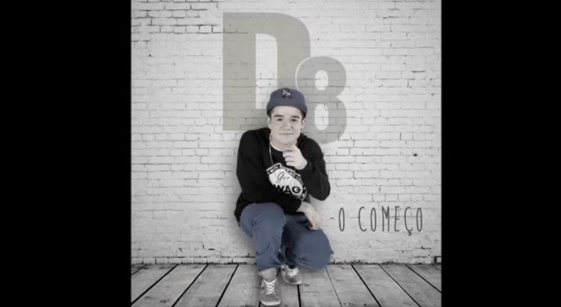 Holofote | O primeiro single de D8 (com vídeo)