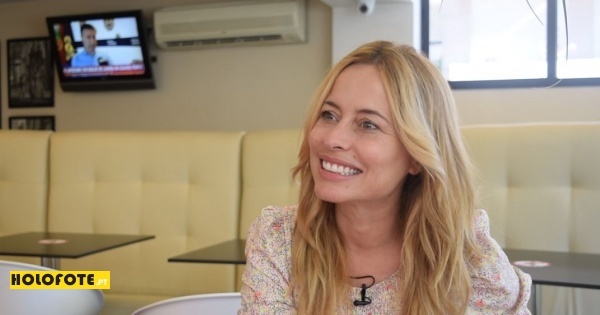 Holofote | Carla Salgueiro faz blefaroplastia - Veja o antes e depois