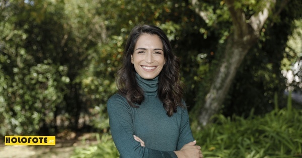 Holofote | Ana Varela surpreende com novo visual