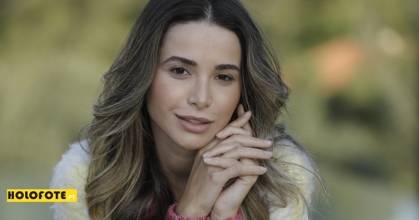 Holofote | Bruna Gomes revela segredo para uma maquilhagem natural