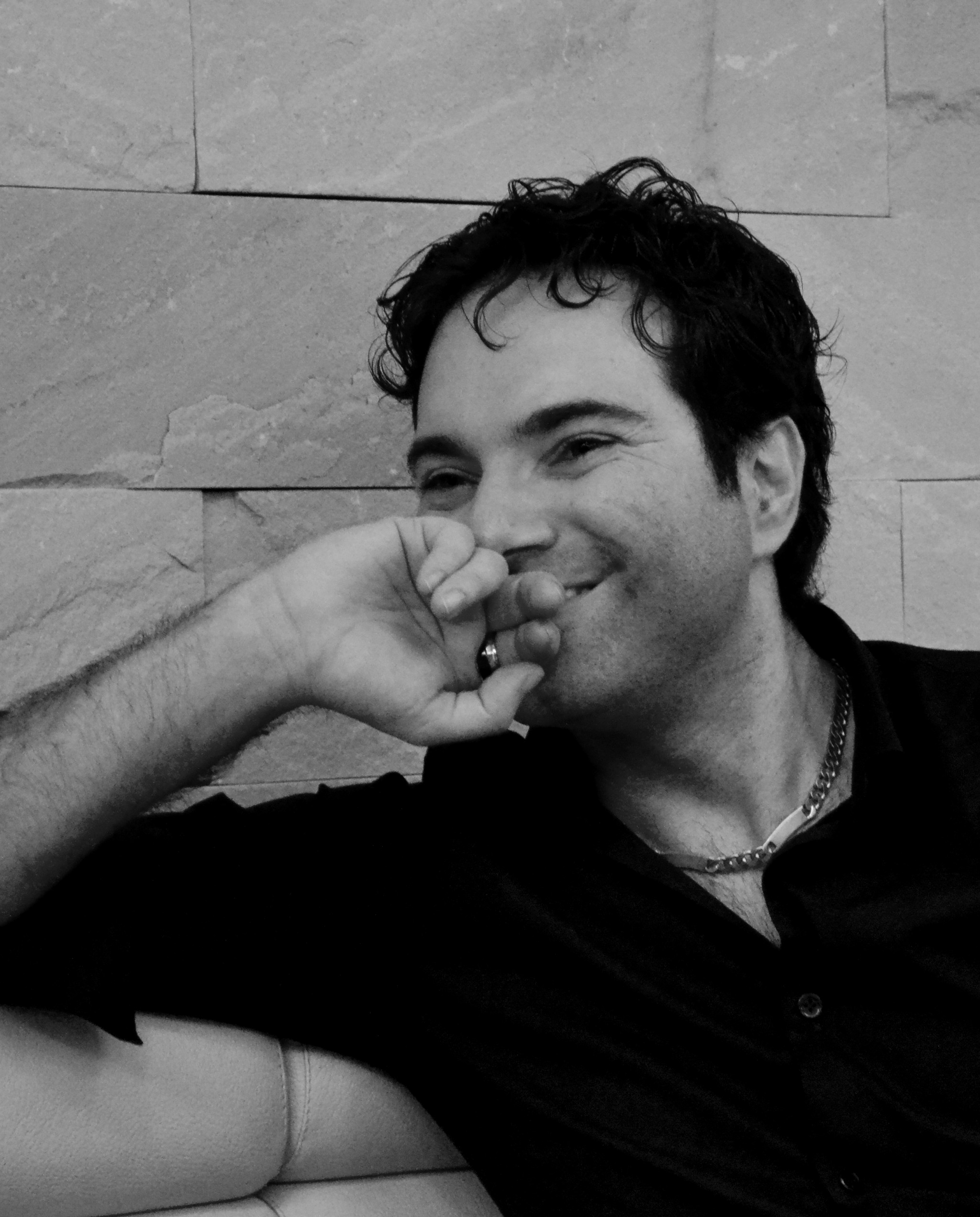 Activa | Entrevista a Marcello Simoni, o criador de um super-herói ...