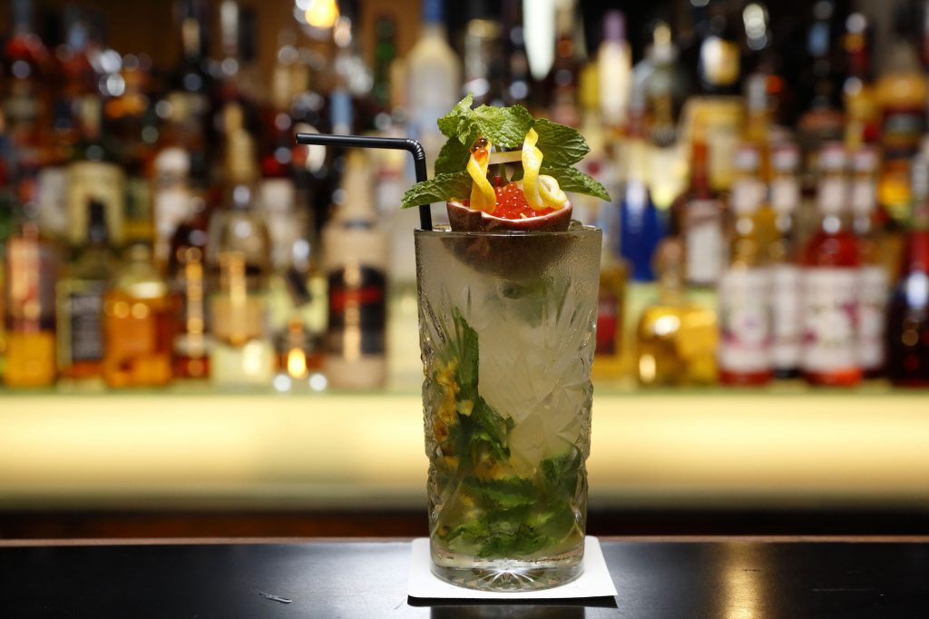 Visão | Glory Bar: Explosões de sabores dentro de um copo