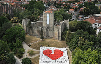 Visão | Guimarães: Logótipo da Capital Europeia da Cultura envolve 2012 ...