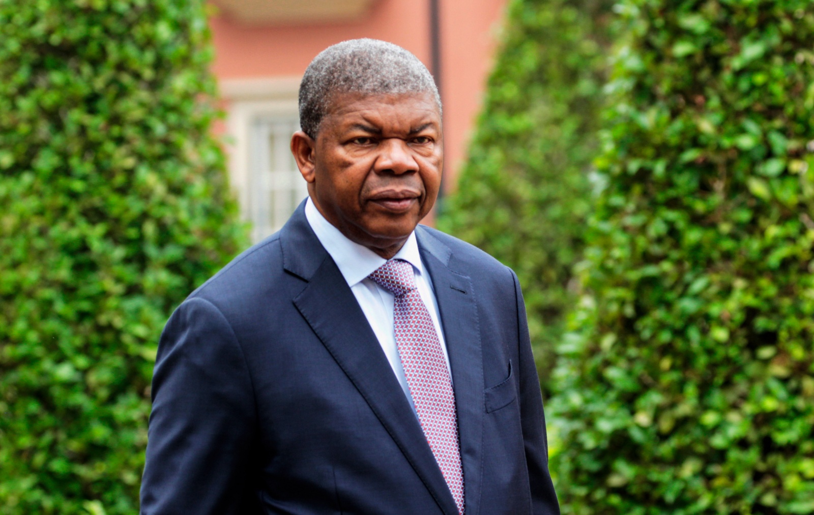 Visão | Presidente angolano destaca contribuição de Angola para levar ...