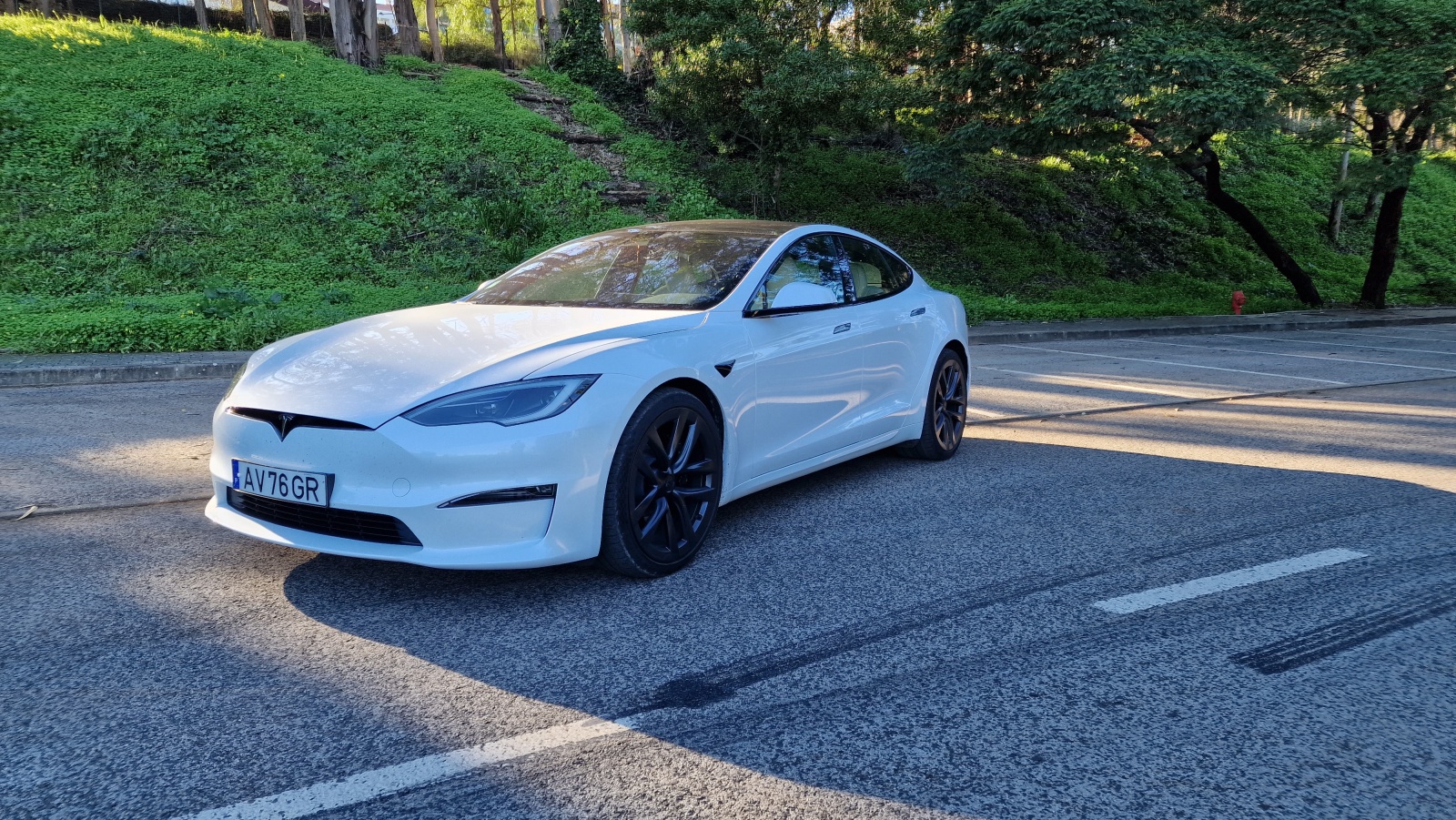 Tesla Model S Plaid em teste: Mostrar quem manda