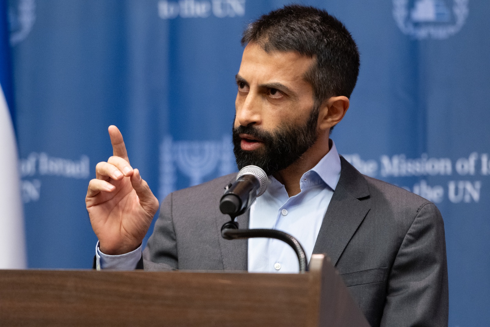 Visão | Filho de fundador do Hamas defende que Israel deve executar líderes do grupo extremista ...