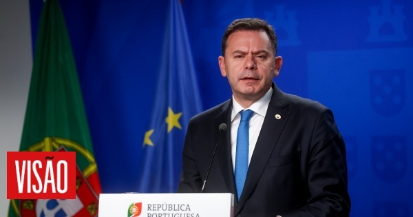 Visão | PM promete acelerar execução de fundos da UE para Portugal ser ...
