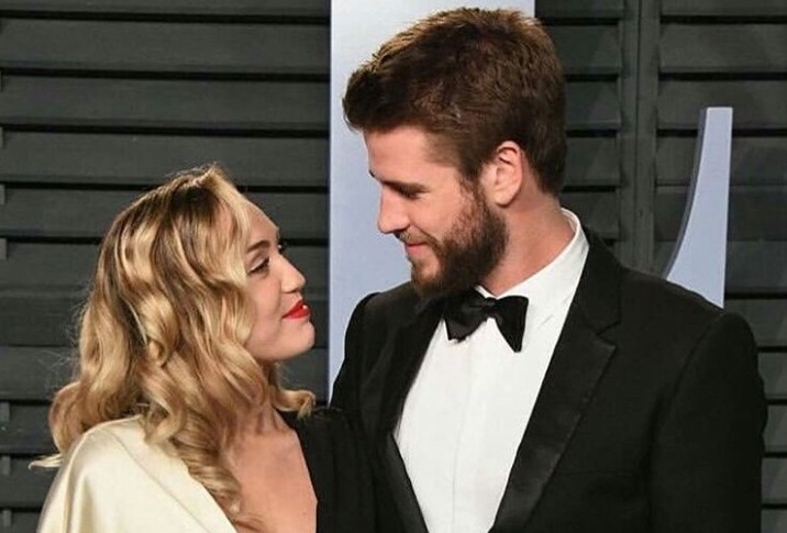Caras | Miley Cyrus faz declaração de amor a Liam Hemsworth