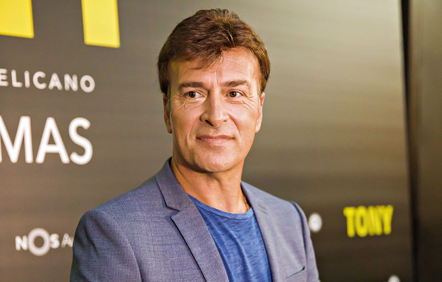 Caras | Tony Carreira chega ao cinema