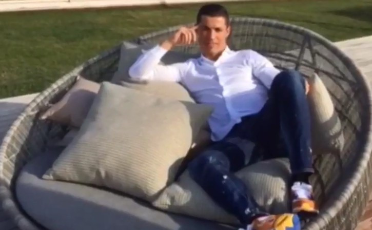 Caras | Cristiano Ronaldo agradece as mensagens de parabéns