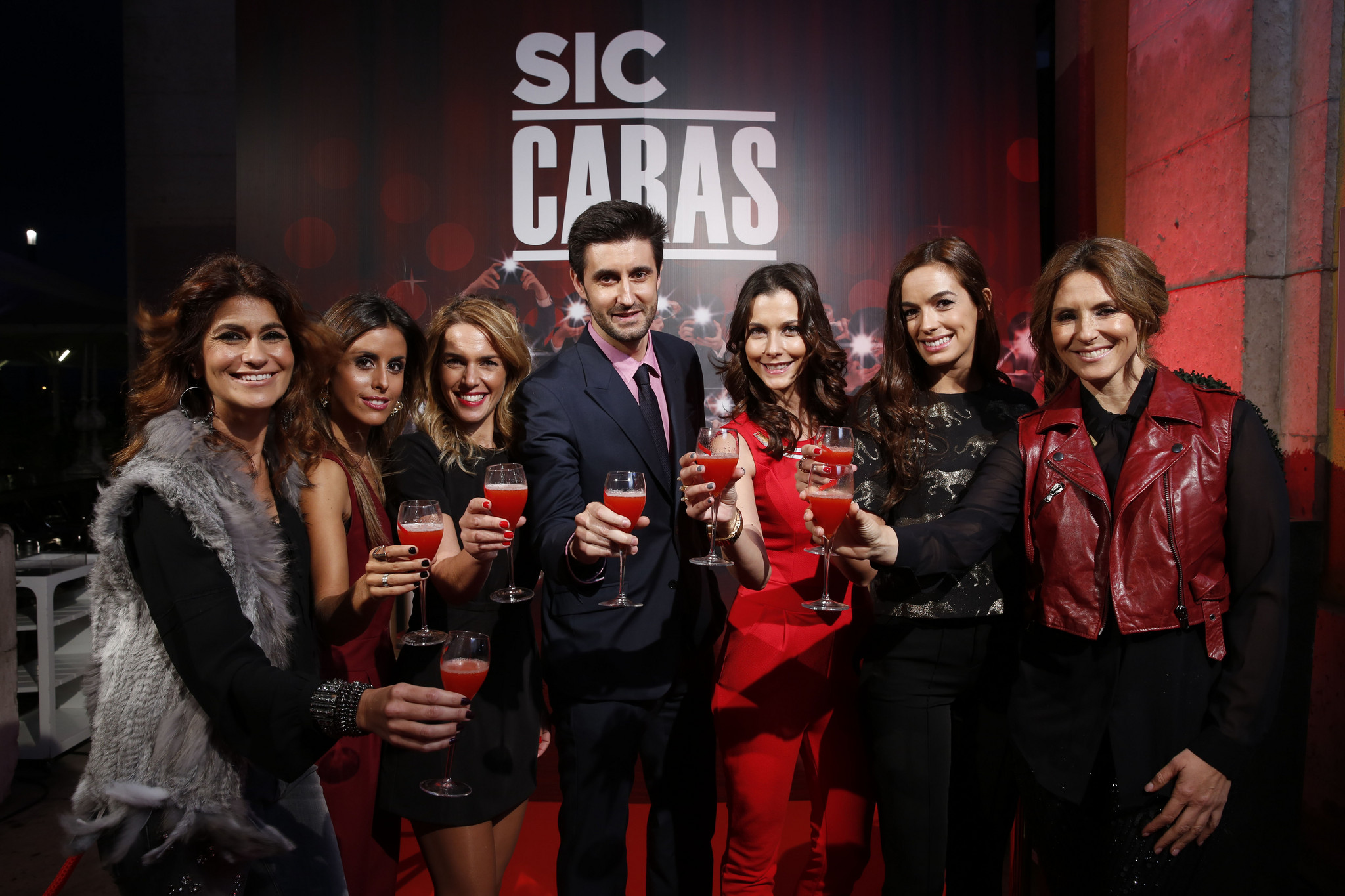 Caras | A SIC CARAS está de parabéns!