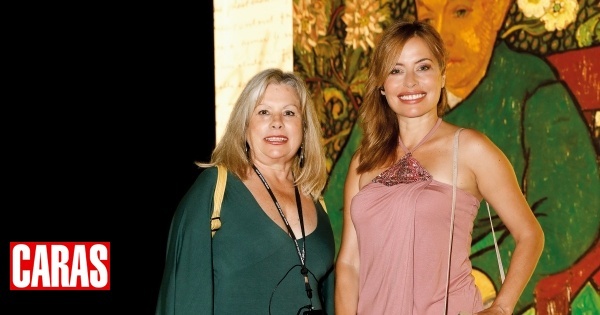 Caras | Carla Salgueiro tranquila: “A cultura salvou-me nesta quarentena”