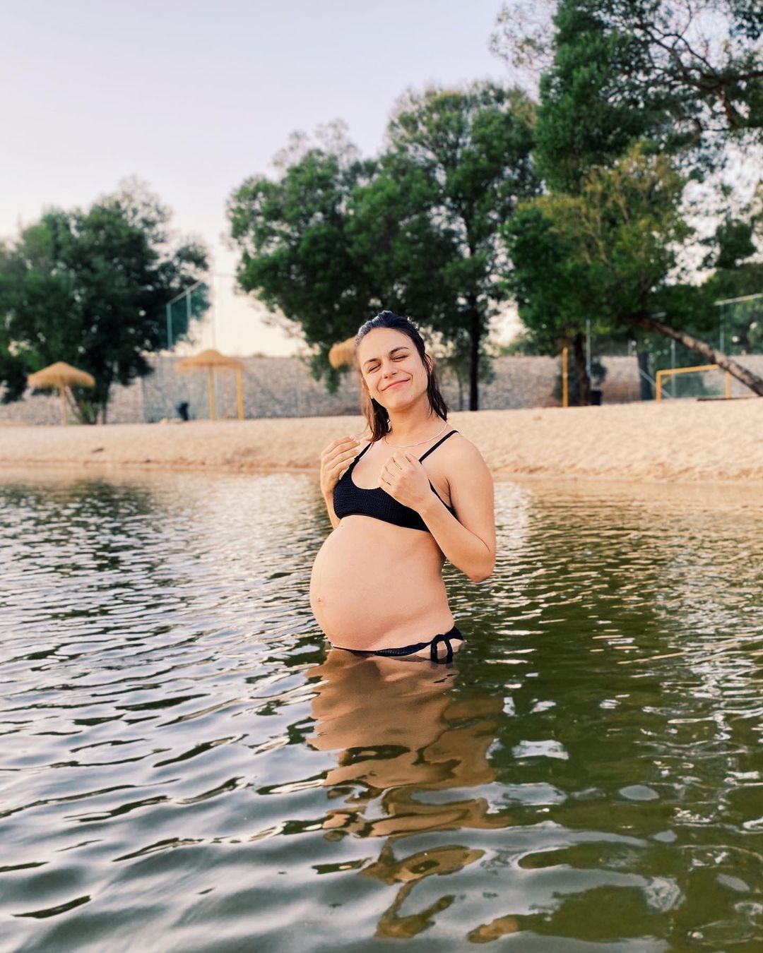 Caras | Anna Eremin foi mãe pela primeira vez