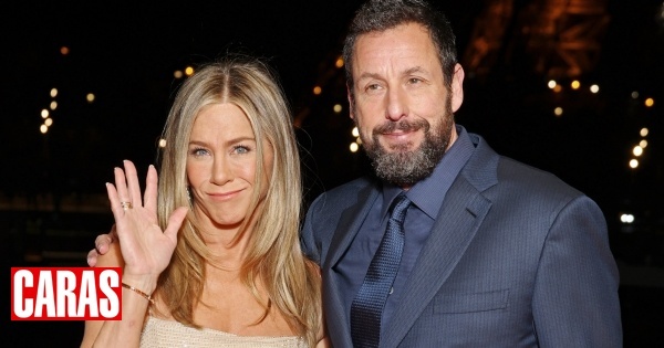 Caras | Jennifer Aniston recebe flores de Adam Sandler todos os anos ...